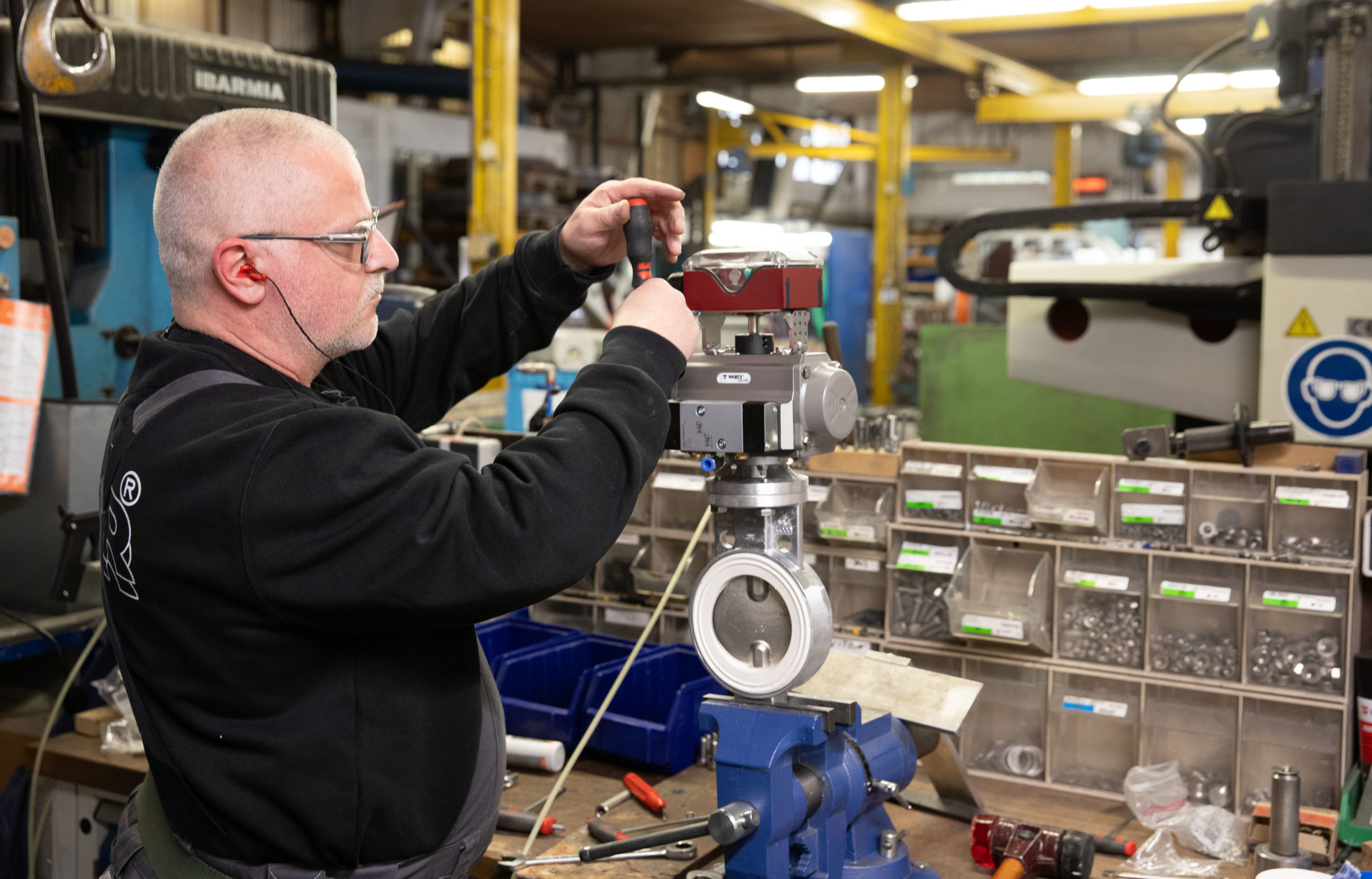 Home [www.warex-valve.com]